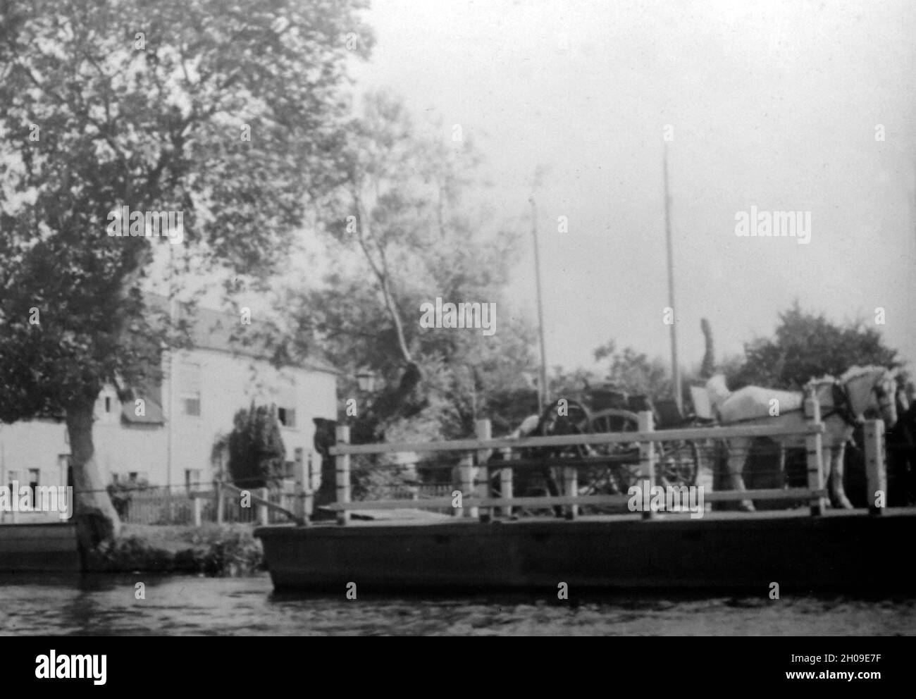 1920s ferry hi-res stock photography and images - Alamy