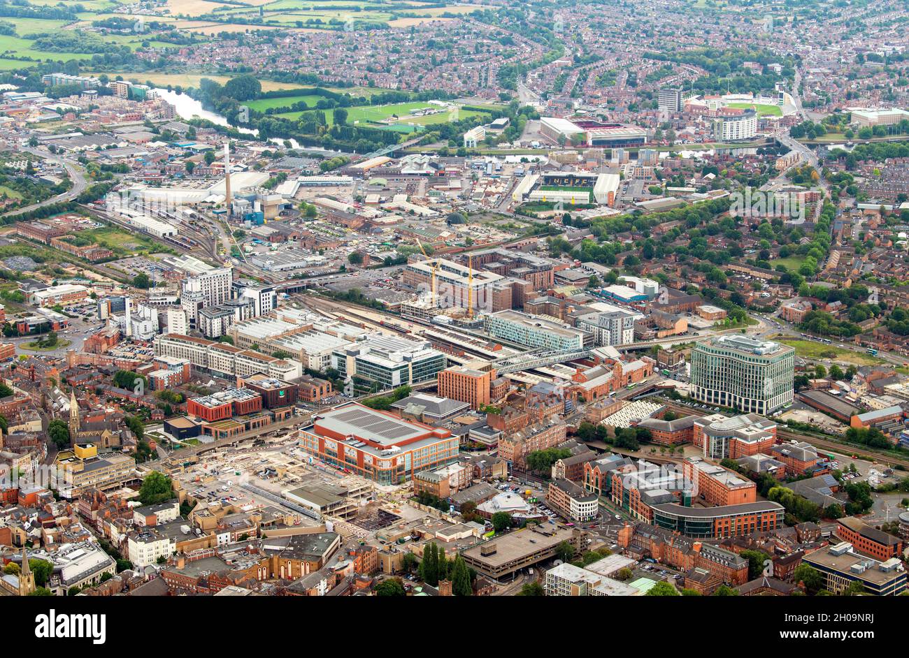 Aerial image of view South from Nottingham City, Nottinghamshire ...