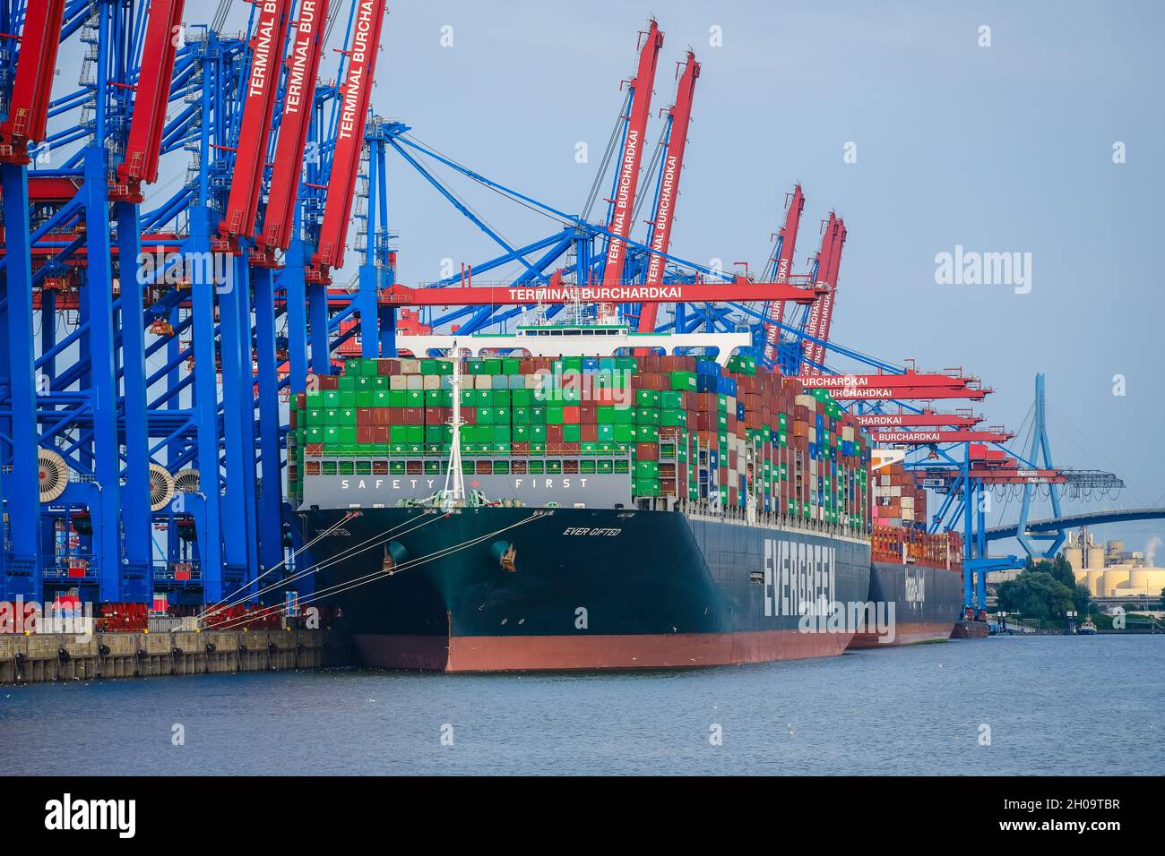 German freighter ship china hi-res stock photography and images - Alamy