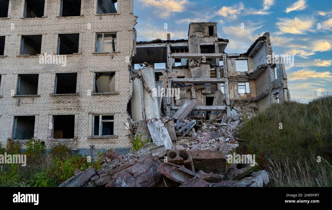 Collapsed Large Building After Disasted Collapsed Exposing Eartquake ...