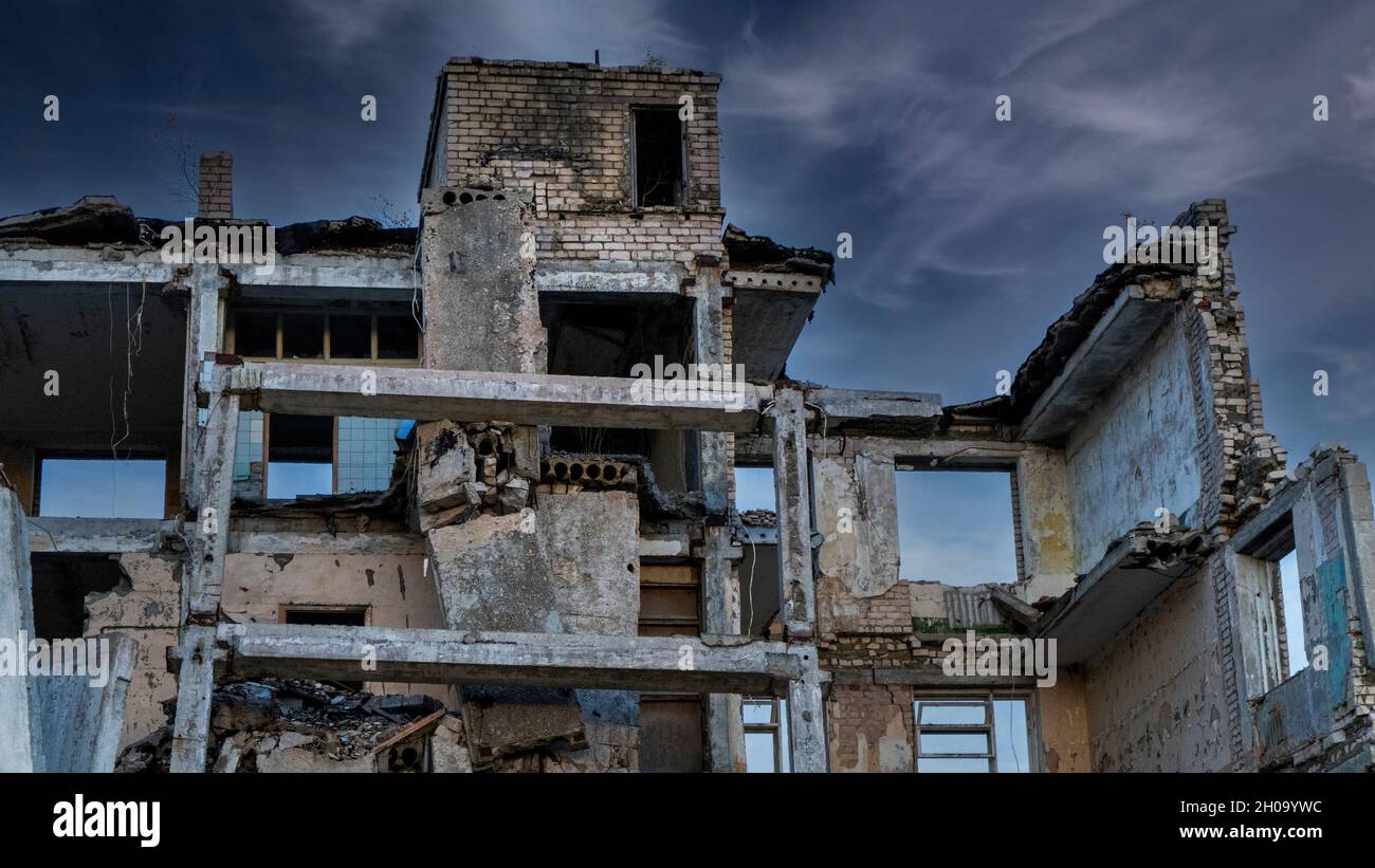 Collapsed Large Building After Disasted Collapsed Exposing Eartquake ...