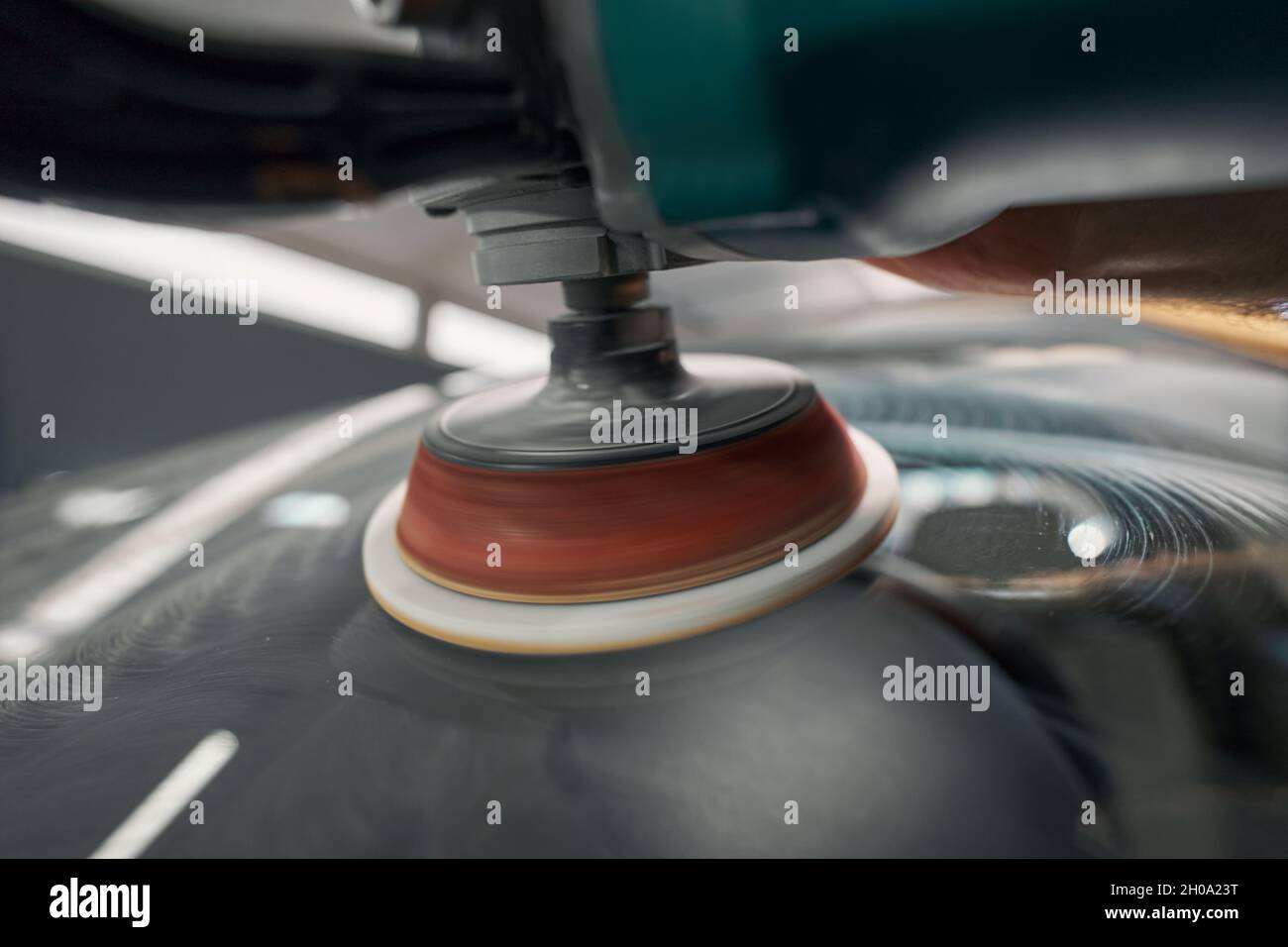 Photo of process car polishing during car detailing Stock Photo - Alamy