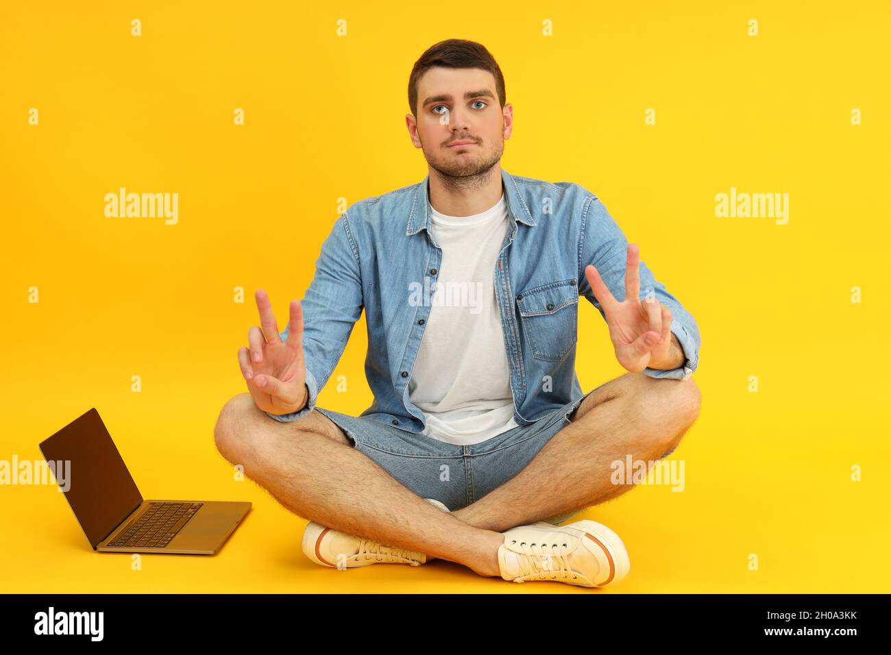 Young handsome man course hi-res stock photography and images - Alamy