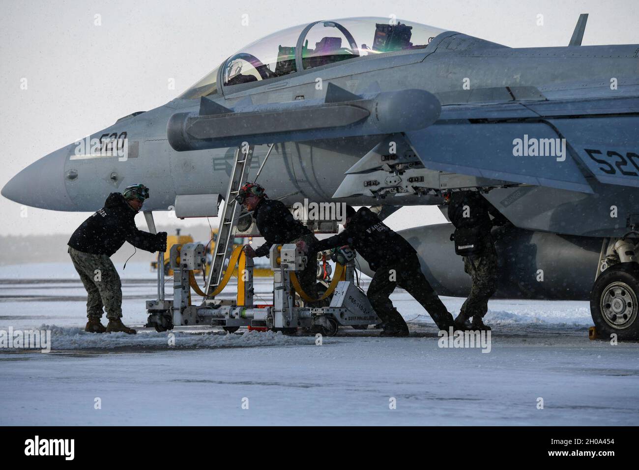 Electronic attack squadron vaq 135 hi-res stock photography and images ...