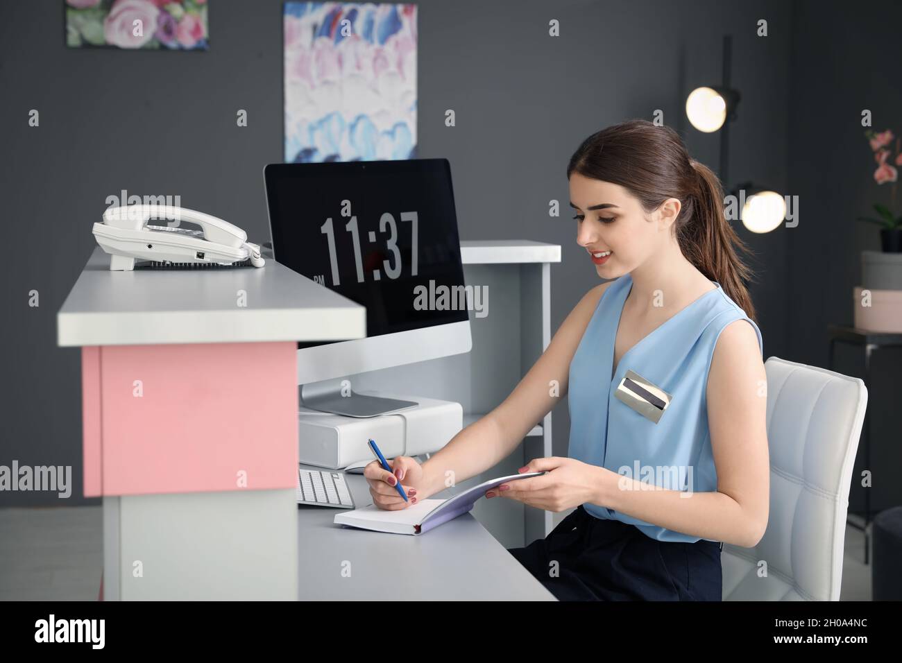 Salon Receptionist High Resolution Stock Photography and Images - Alamy