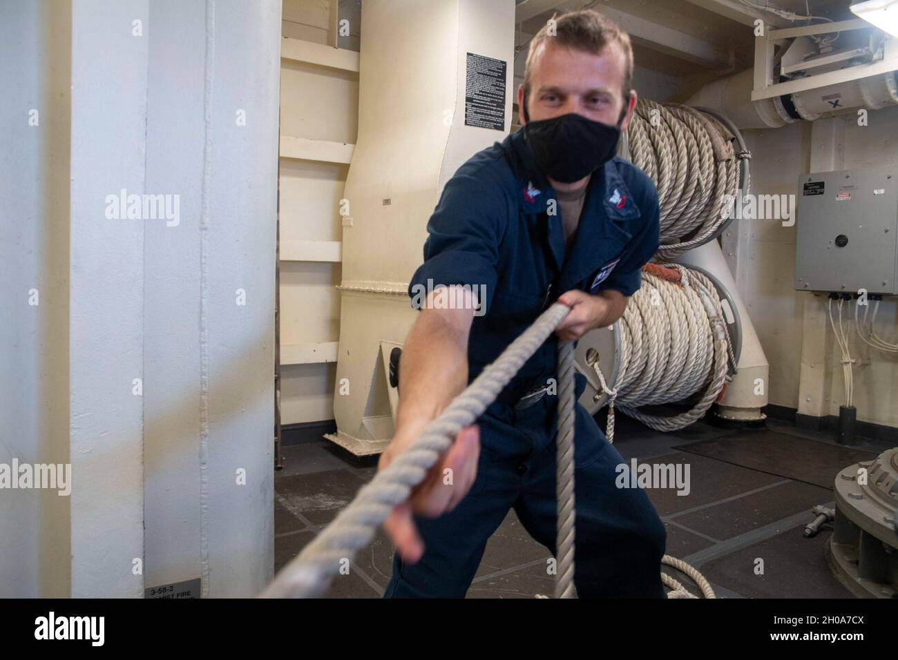 210105-N-JC800-2052 INDIAN OCEAN (Jan. 5, 2021) - U.S. Navy Boatswain’s ...