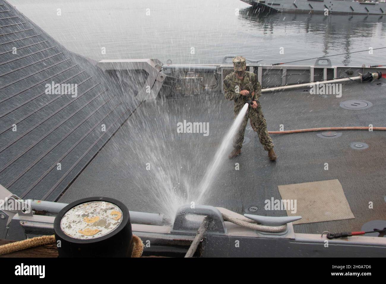 U s navy vessels hi-res stock photography and images - Alamy