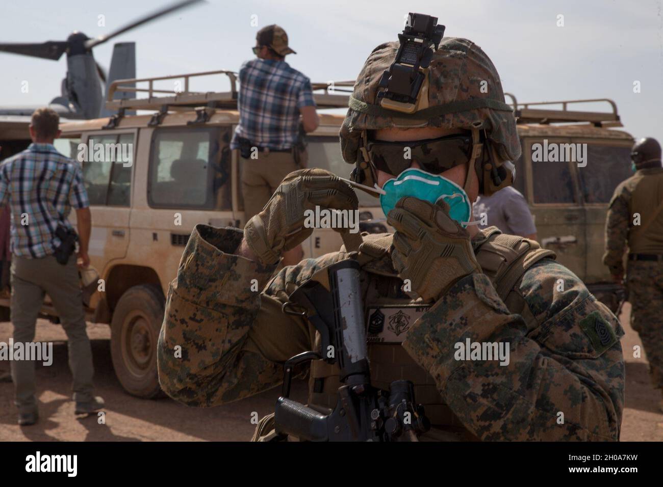 210105-M-JX780-1158 BALEDOGLE MILITARY AIRFIELD, Somalia (Jan. 5, 2021 ...