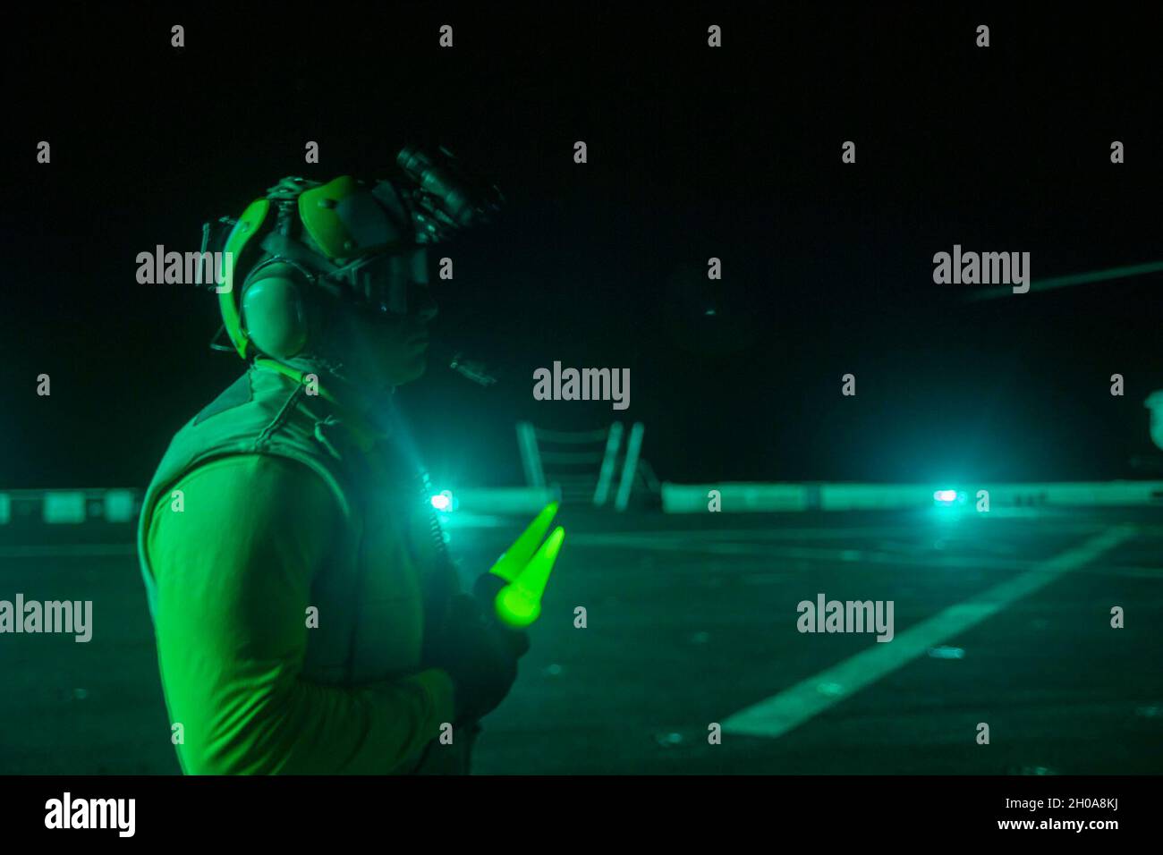 210106-N-JC800-1018 INDIAN OCEAN (Jan. 6, 2021) - U.S. Navy Aviation ...