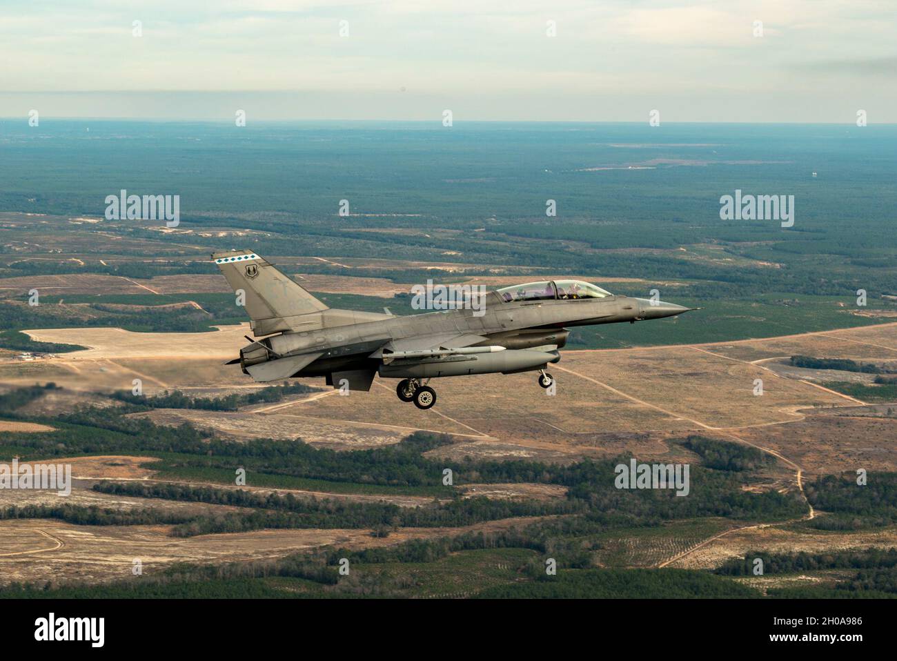 Lt. Col. Mark Hanson and Lt. Col. Joe McGill with the 96th Test Wing ...