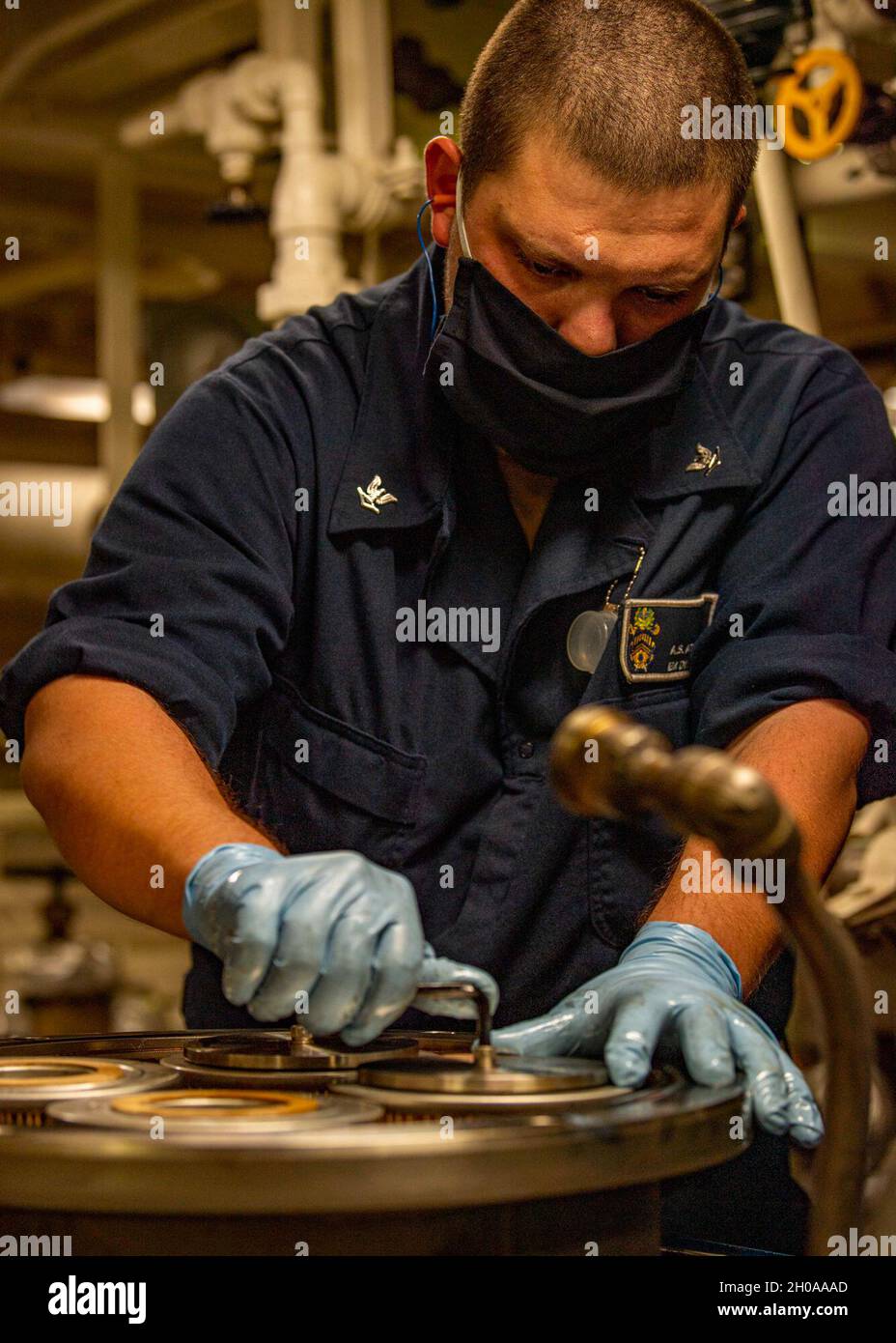 PACIFIC OCEAN (Jan. 7, 2021) U.S. Navy Gas Turbine Systems Technician ...