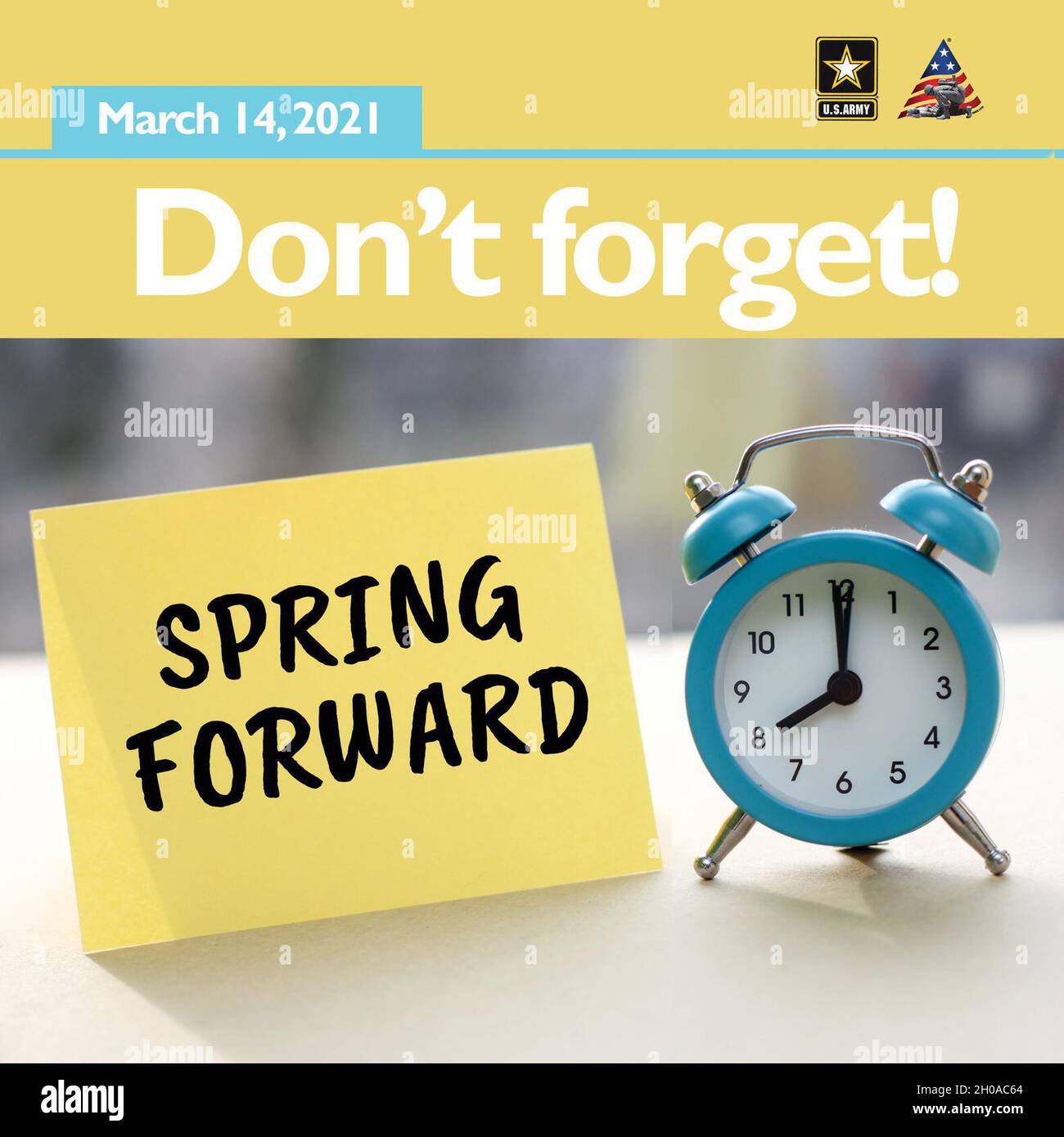 Advancing clocks hi-res stock photography and images - Alamy