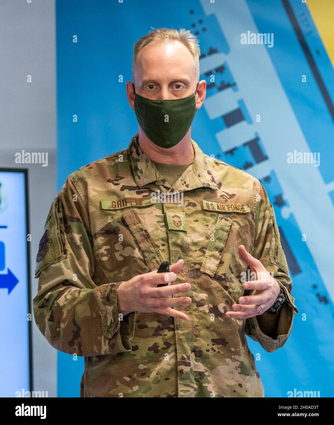 Senior Master Sgt. Alex Griffin, 436th Airlift Wing public affairs ...