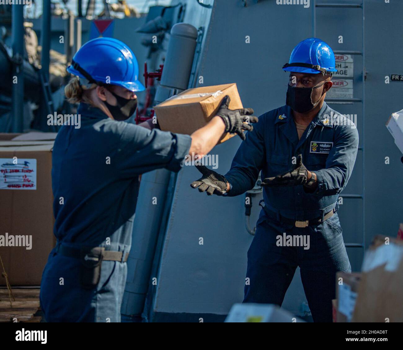 PACIFIC OCEAN (Jan. 8, 2021) U.S. Navy Retail Services Specialist 2nd ...