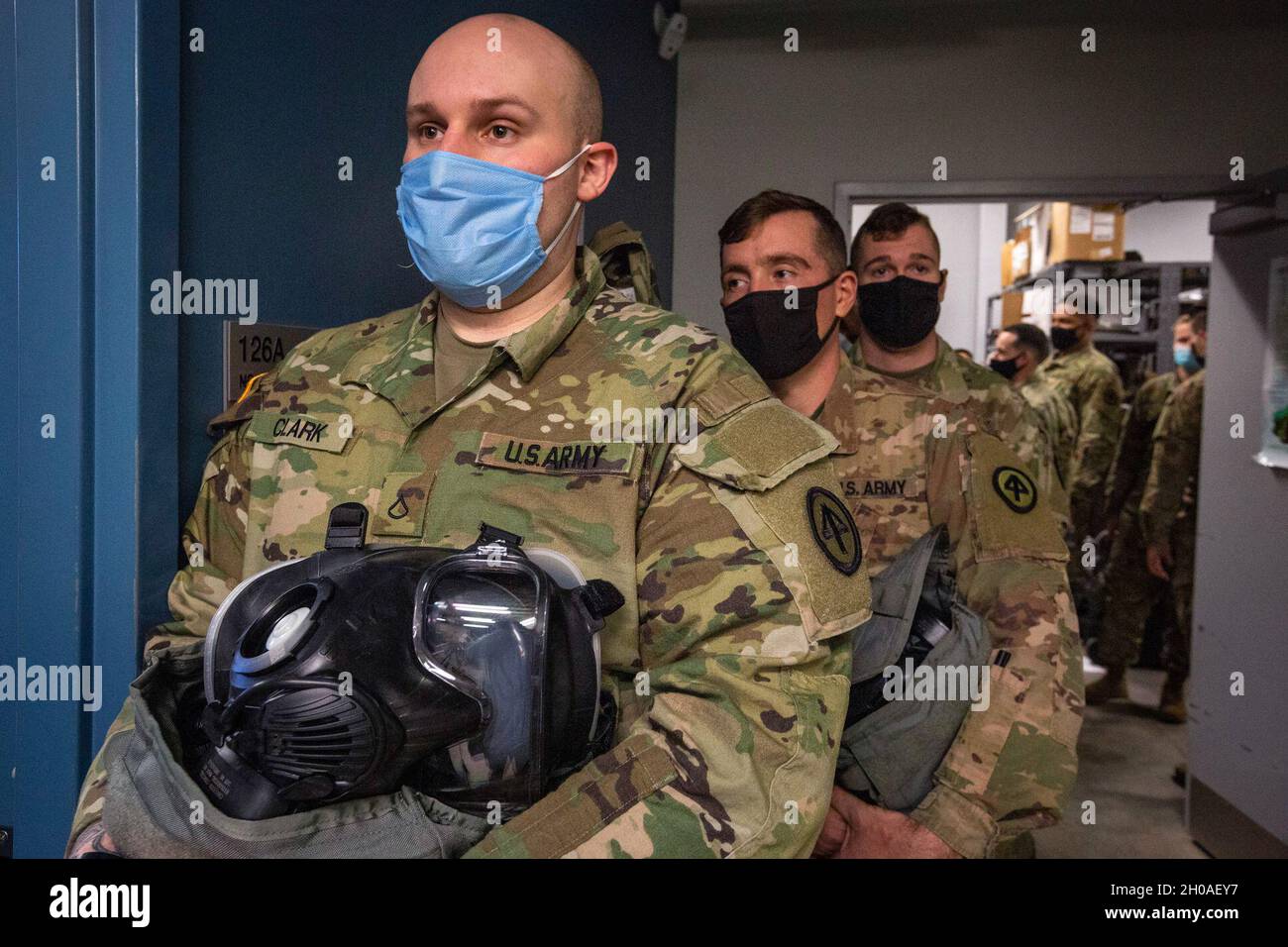 M50 joint service general purpose gas masks hi-res stock photography ...