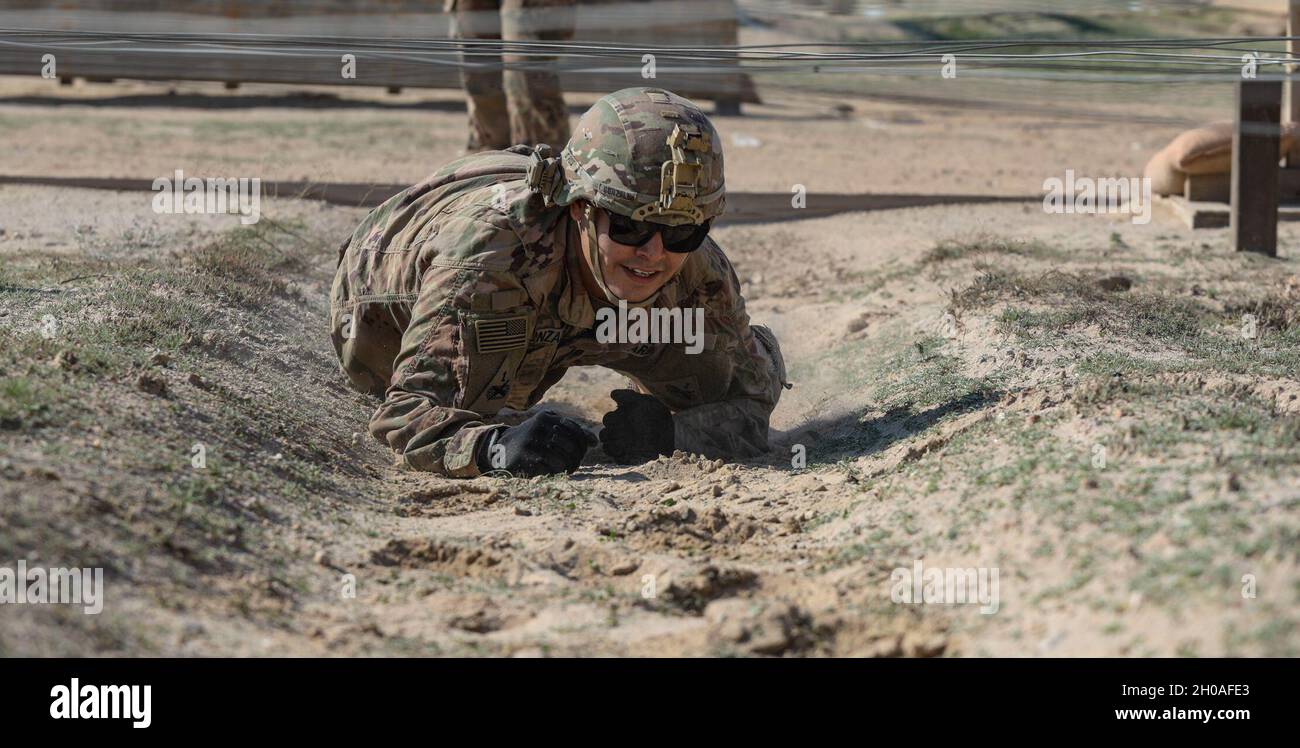 Soldiers with 40th Brigade Engineer Battalion, 2nd Armored Brigade ...