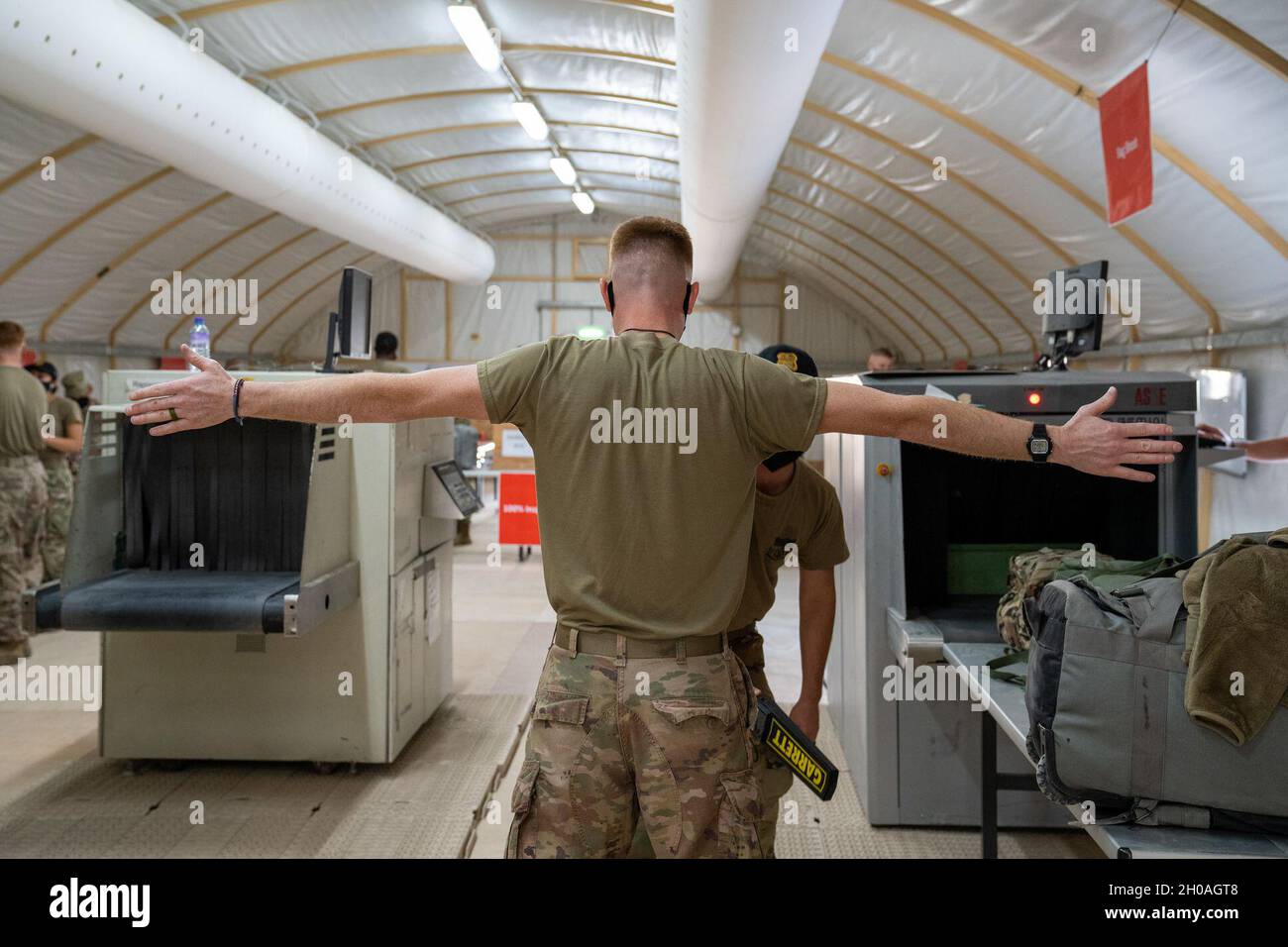 A soldier from the 232nd Combat Sustainment Support Battalion, 108th ...