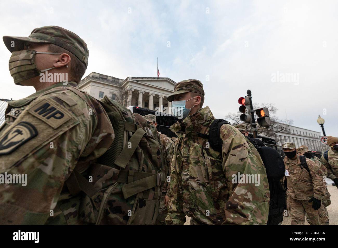 U.S. Army Soldiers with the New Jersey National Guard’s 508th Military ...