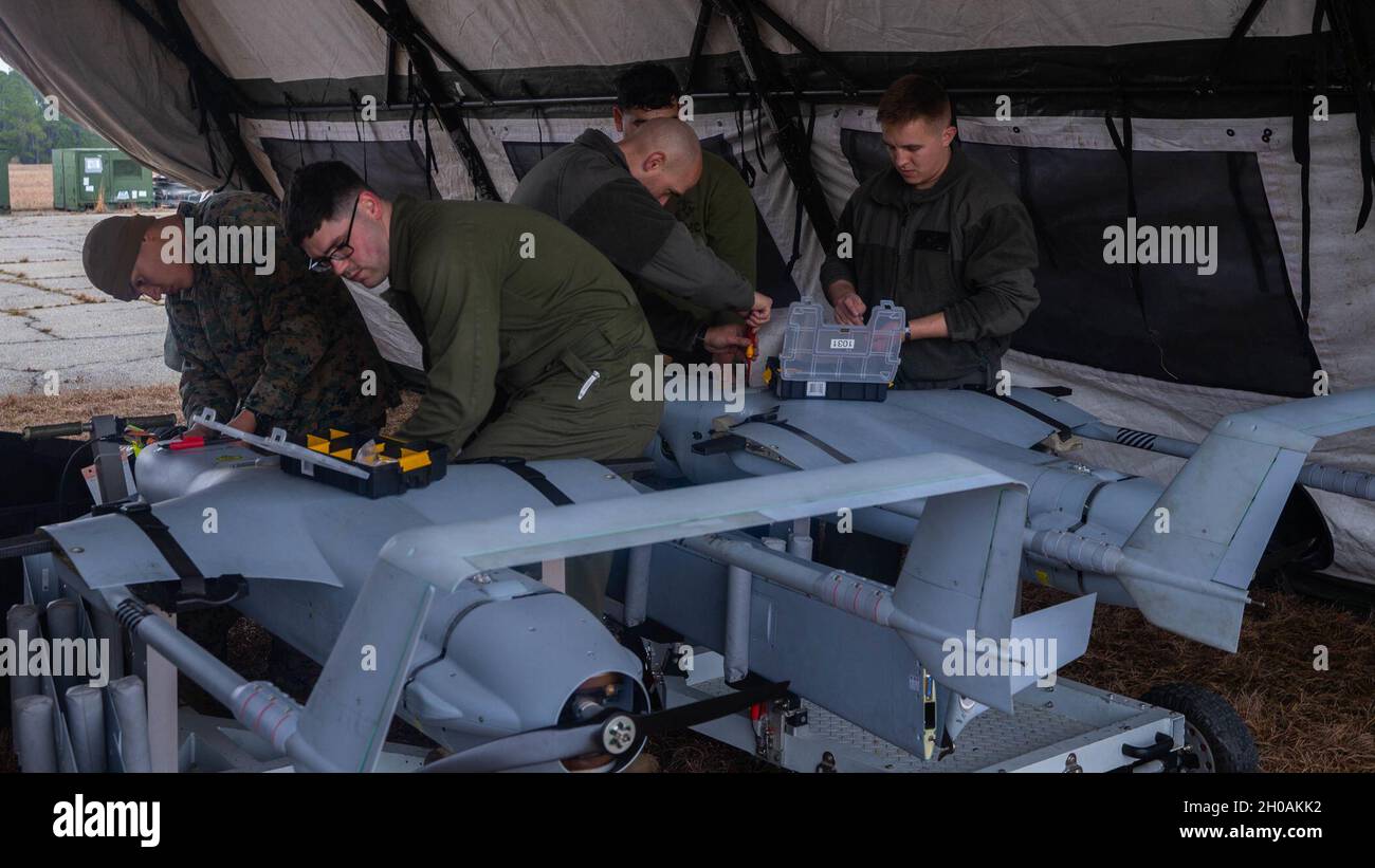 Unmanned aerial vehicle squadron 2 vmu 2 hi-res stock photography and ...