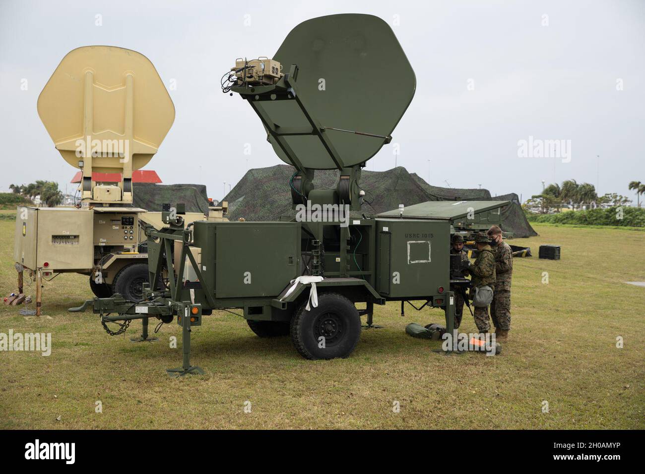 U.S. Marines with Communications Company, 3rd Marine Logistics Group ...