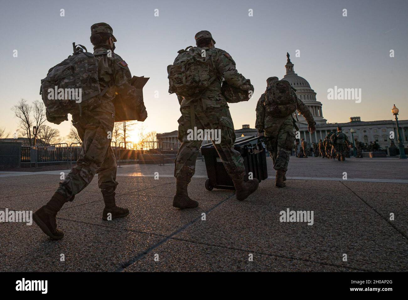 New Jersey National Guard Soldiers and Airmen from 1st Battalion, 114th ...