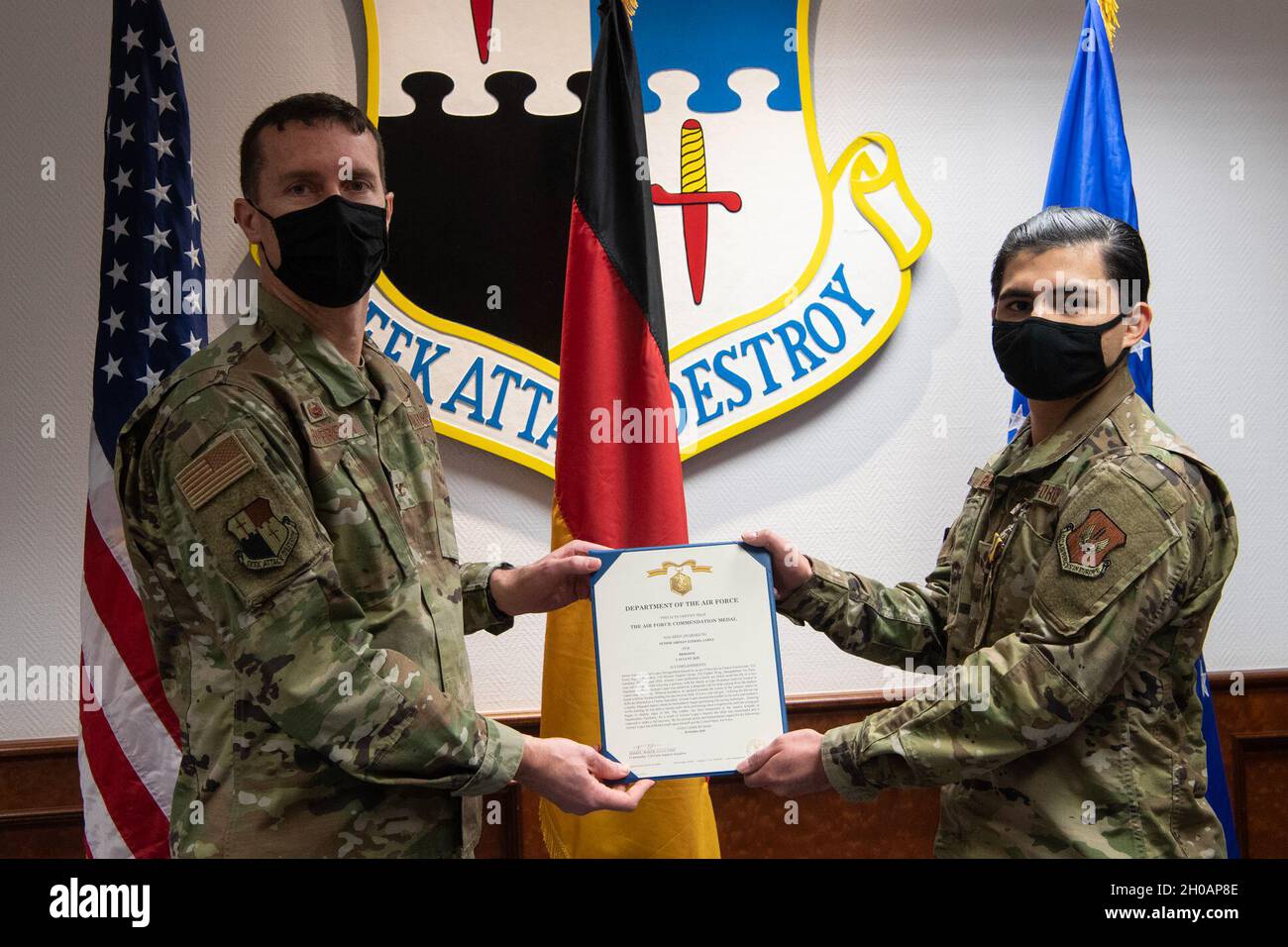 U.S. Air Force Col. David Epperson, 52nd Fighter Wing commander (left ...