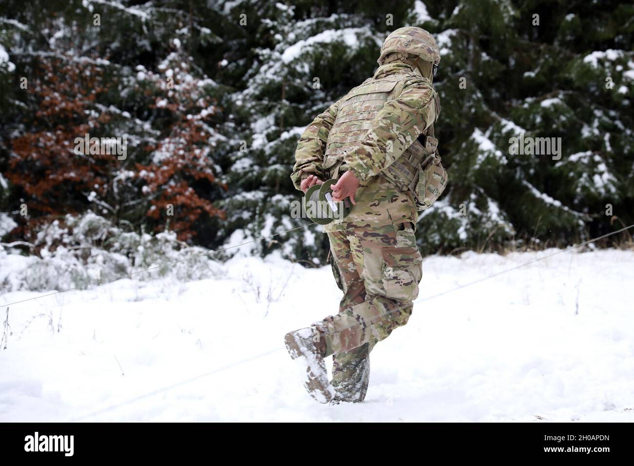 A U.S. Army Combat Engineer assigned to Alpha Company, 91st Brigade ...