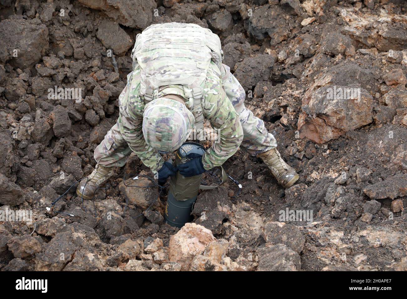 A U.S. Army Combat Engineer assigned to Alpha Company, 91st Brigade ...