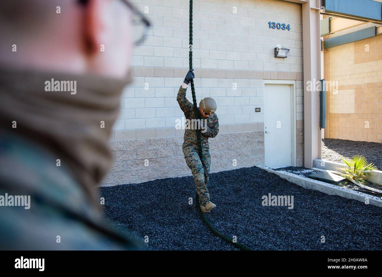 Insertion team leader hi-res stock photography and images - Alamy