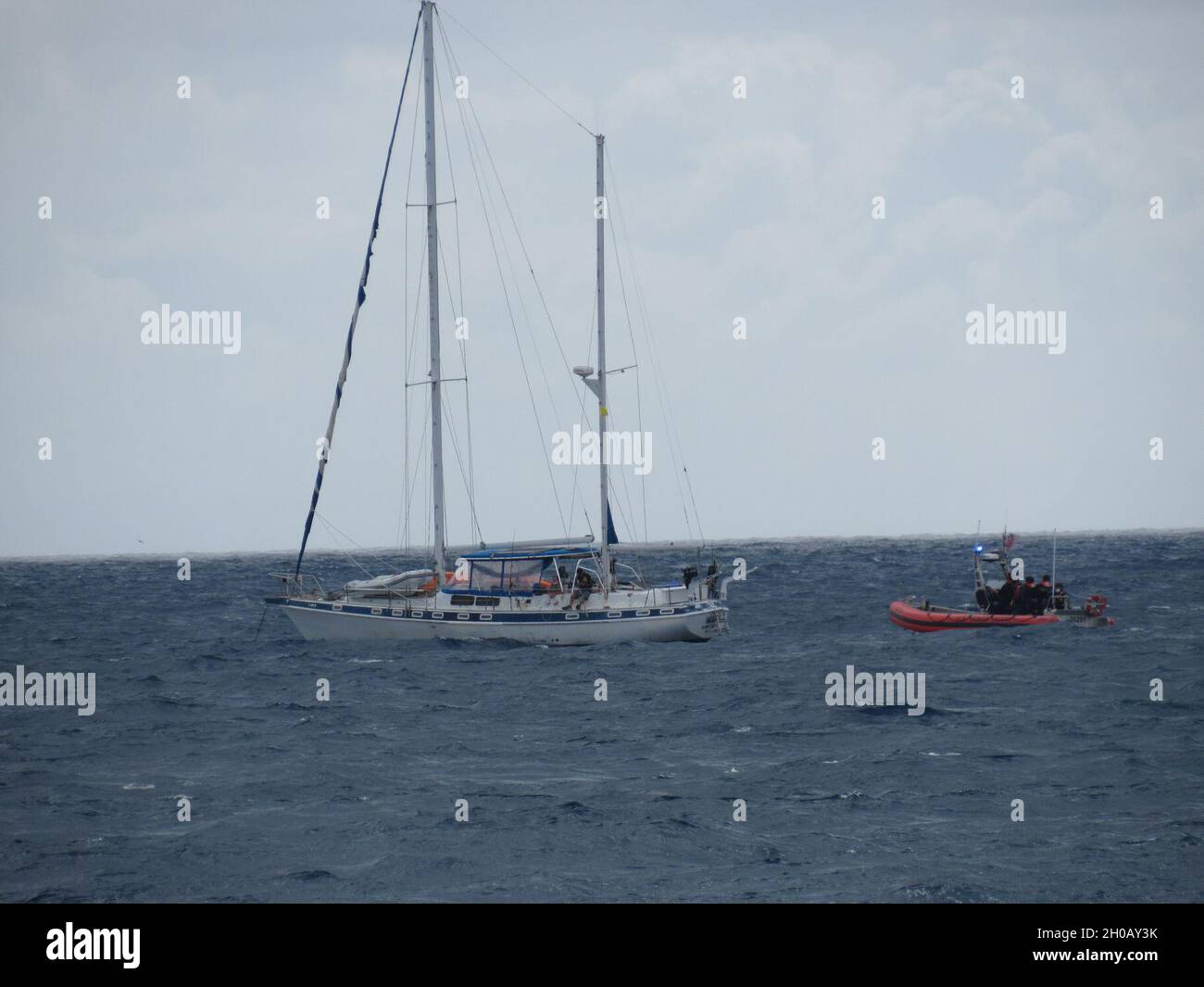The Coast Guard Cutter Heriberto Hernandez’s Over the Horizon IV cutter ...