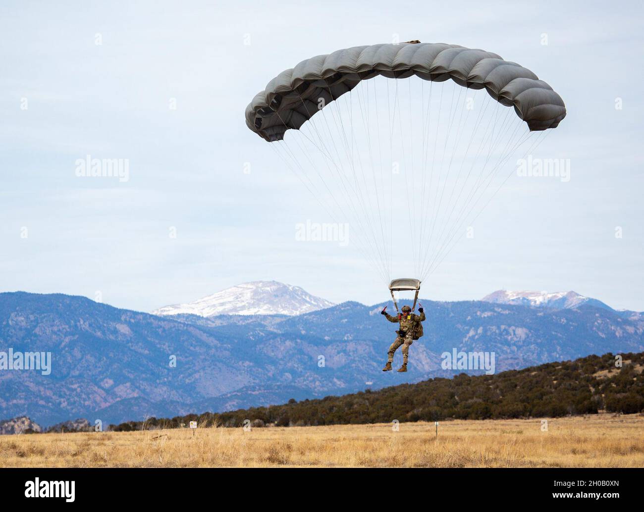 A U.S. Army soldier attached to 10th Special Forces Group Airborne ...