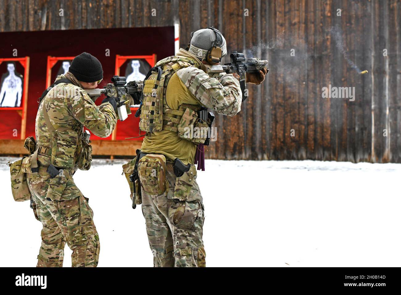U.S. Special Operations Soldiers, assigned to 10th Special Forces Group ...