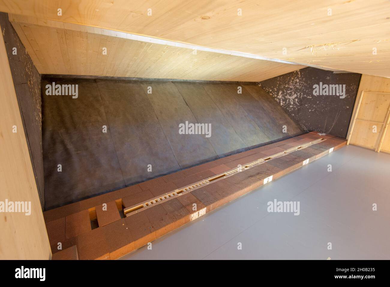 Bullet catcher hi-res stock photography and images - Alamy