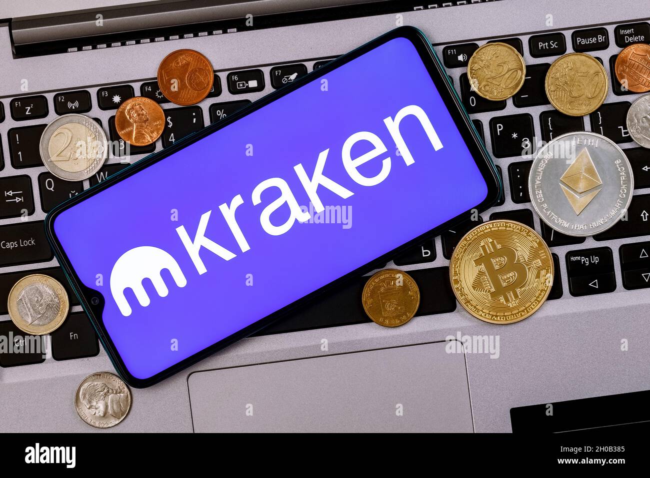 Kraken logo hi-res stock photography and images - Alamy