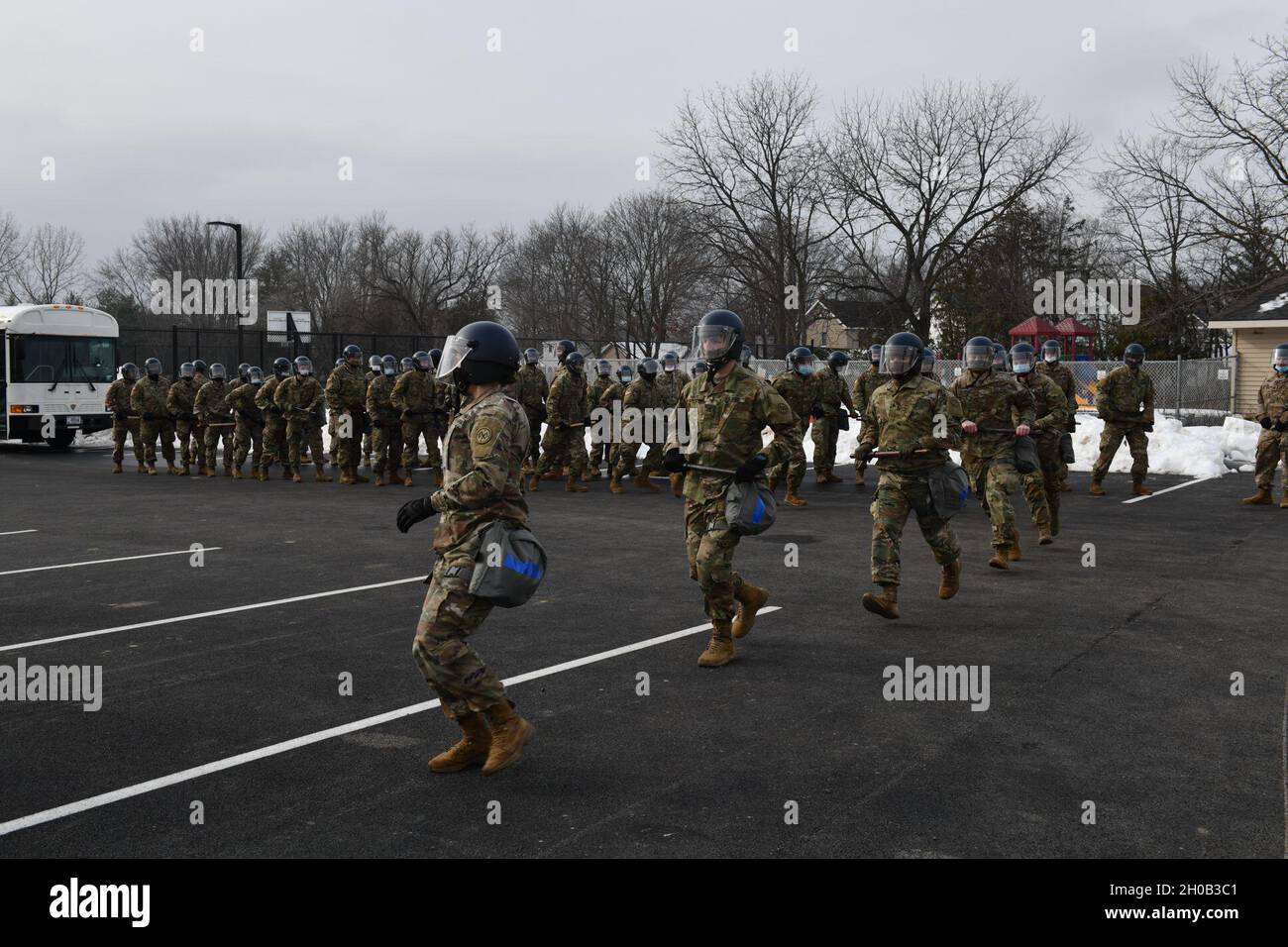 Guilderland N.Y., Members of the 2-101st Cav from Western New York ...