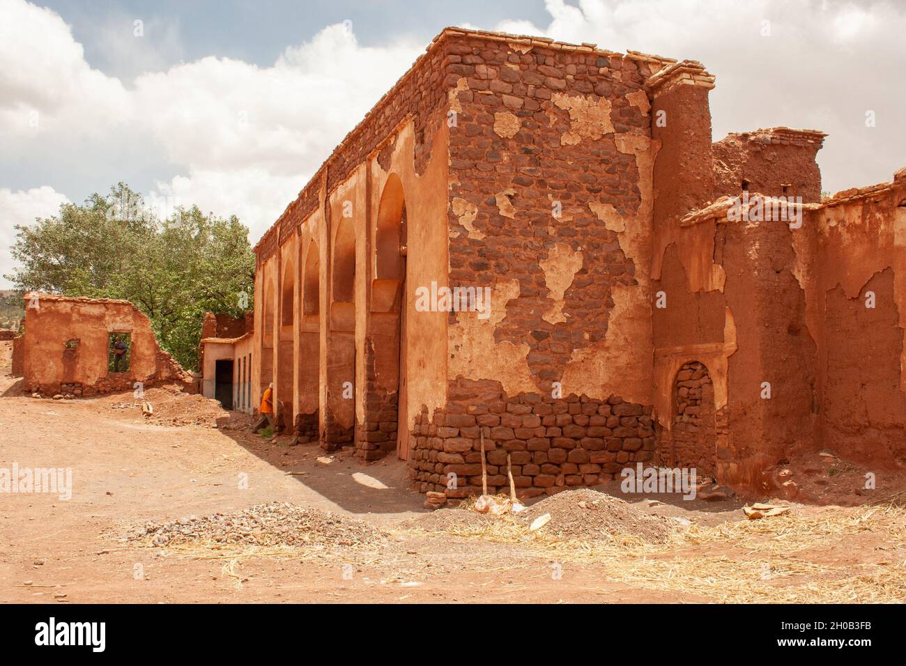 The town of Asni is a small town in the foothills of the High Atlas ...