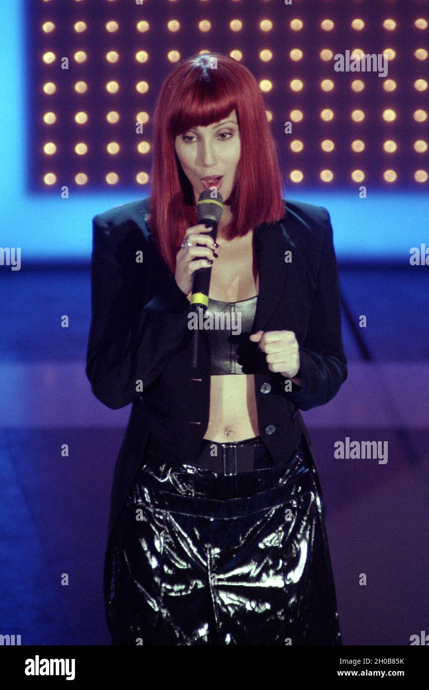 Cherilyn sarkisian lapierre hi-res stock photography and images - Alamy