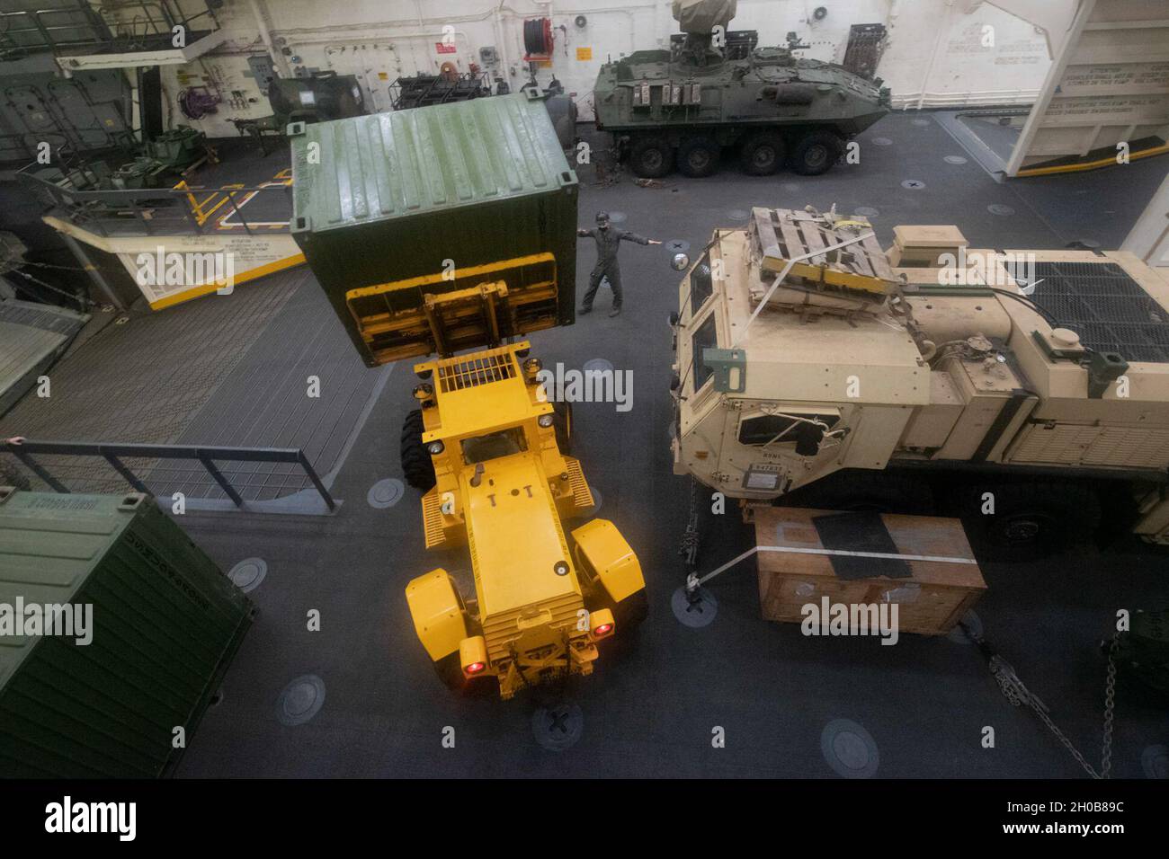 210115-N-FO865-1048 INDIAN OCEAN (Jan. 15, 2020) – U.S. Marine Corps ...