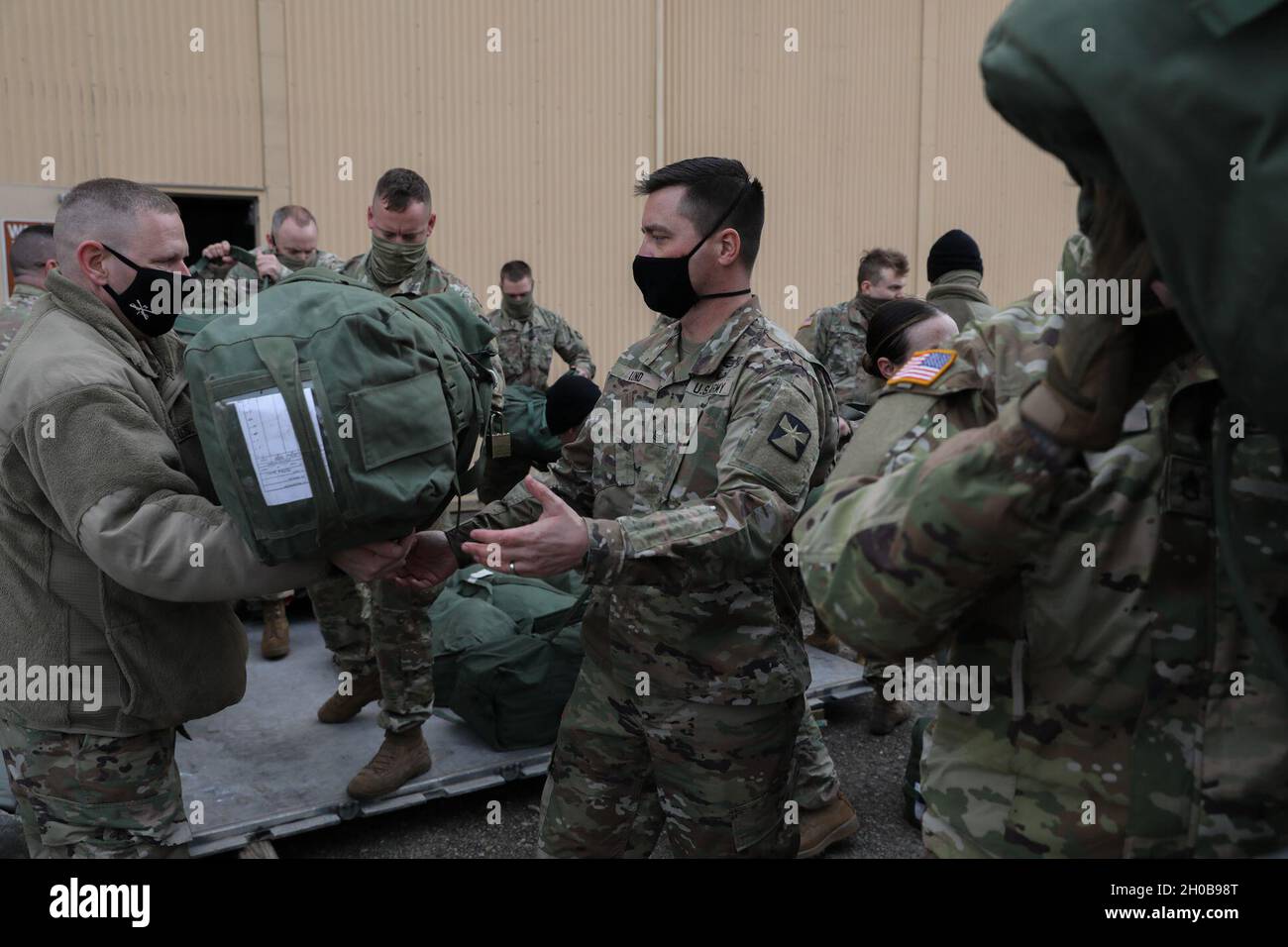 Members of B Troop, 1st Squadron, 94th Cavalry Regiment, Minnesota Army ...
