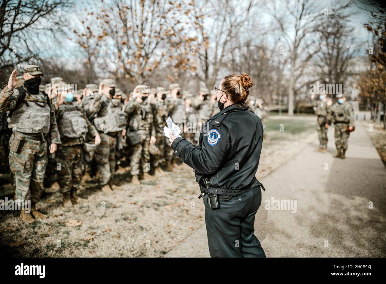 U.S. Soldiers assigned to 4th Squadron, 278th Armored Cavalry Regiment ...