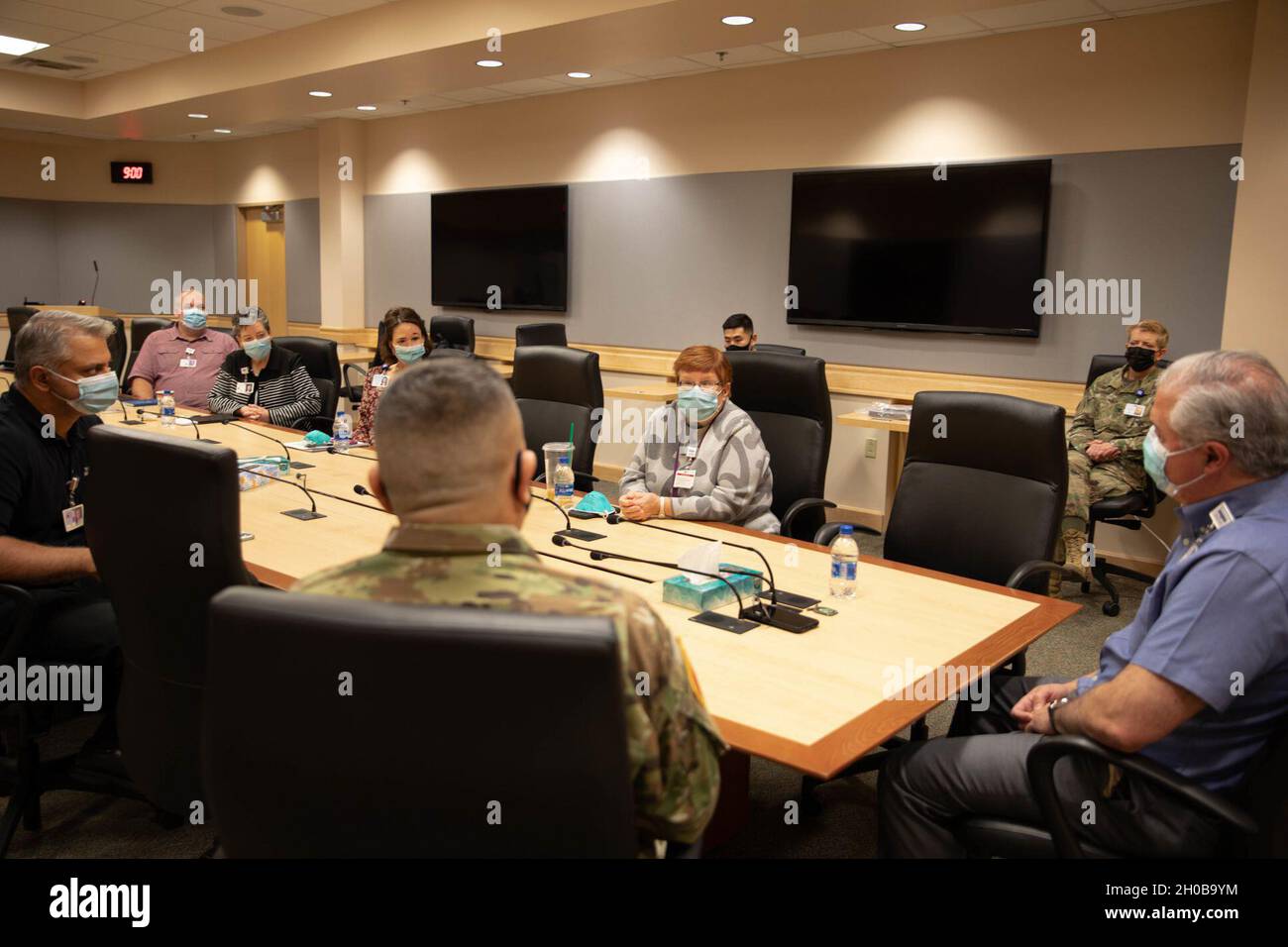 Police task meeting hi-res stock photography and images - Alamy