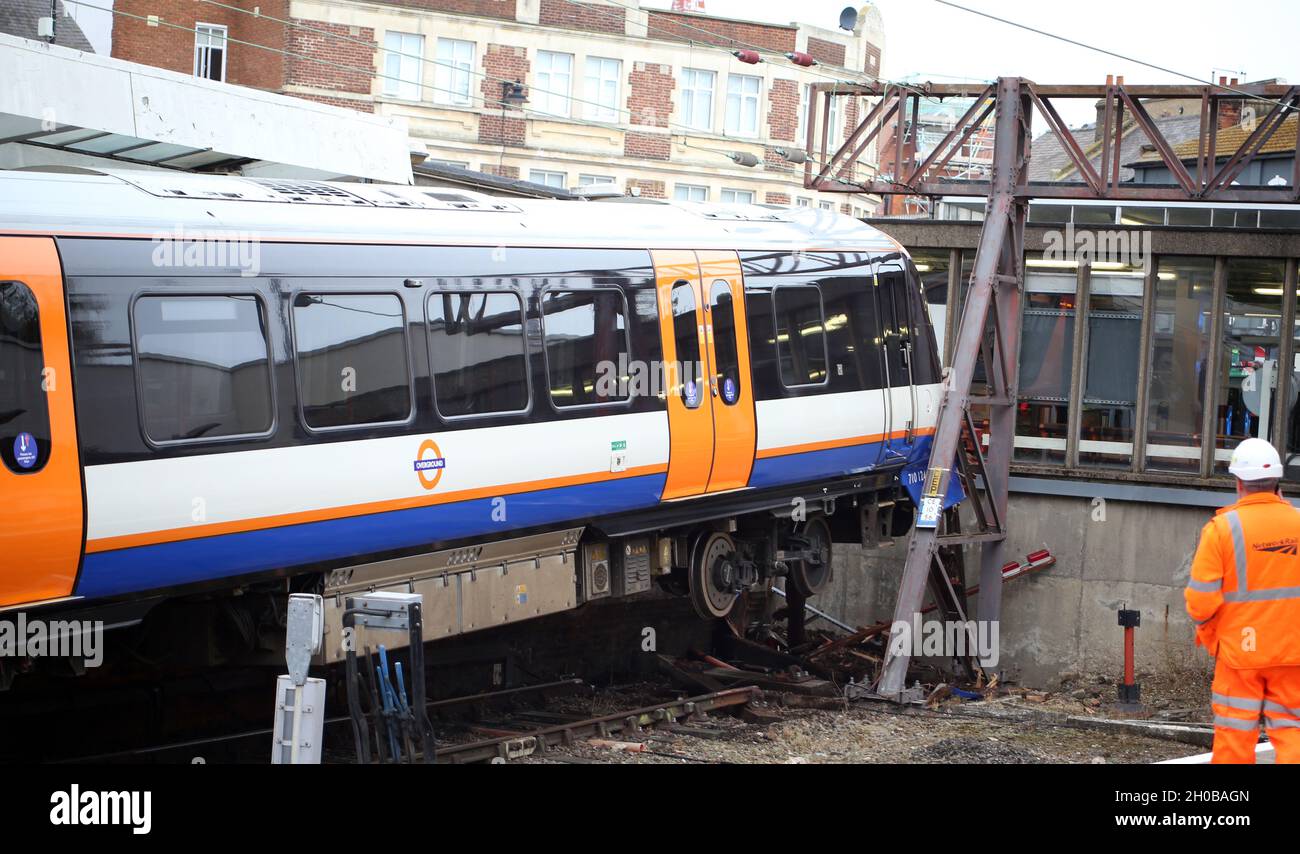LONDON, UK 12 OCTOBER 2021: The scene at Enfield Town station in ...