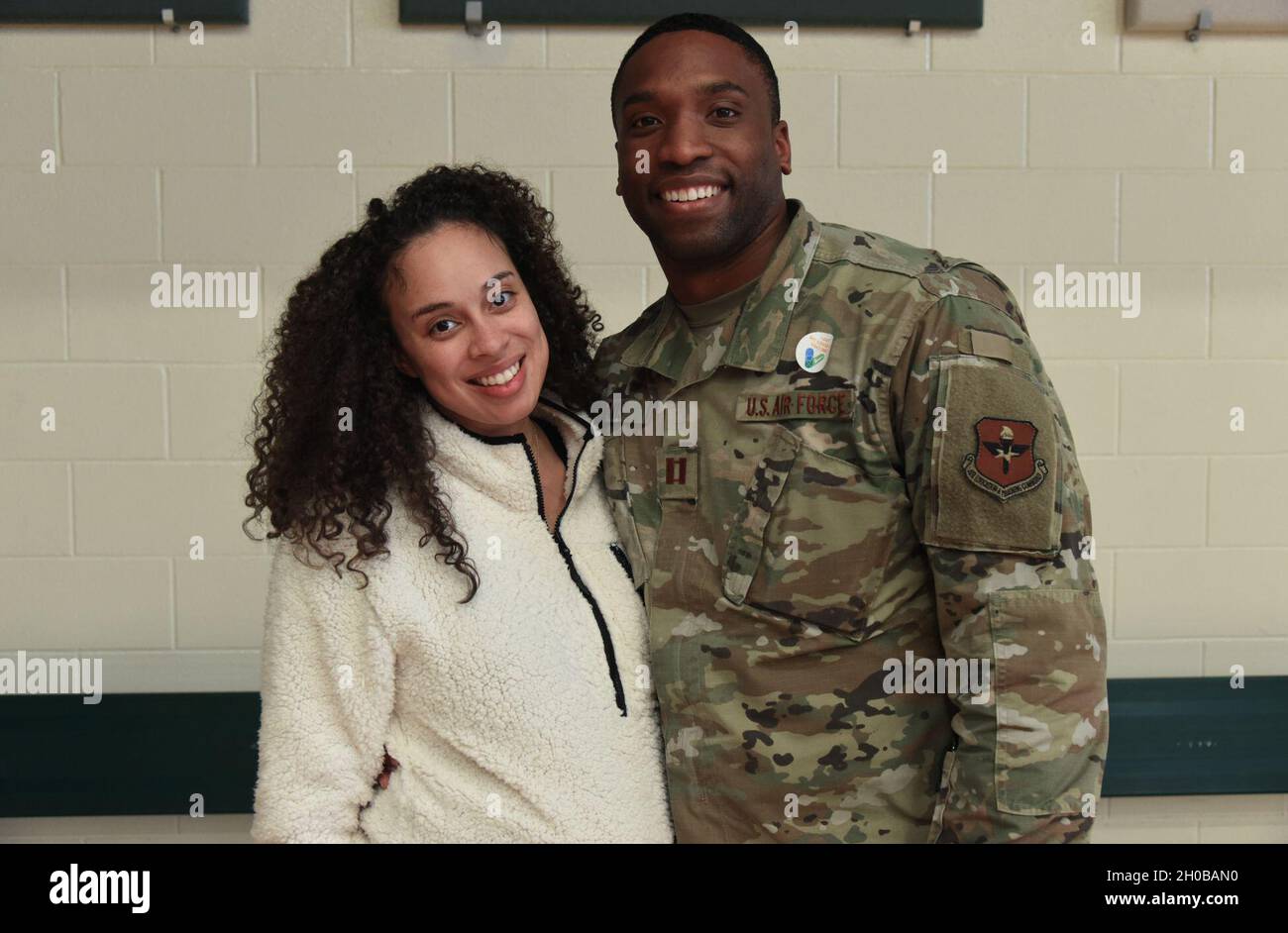 U.S. Air Force Captain Jon Davis, 47th FSS, receives his COVID-19 ...