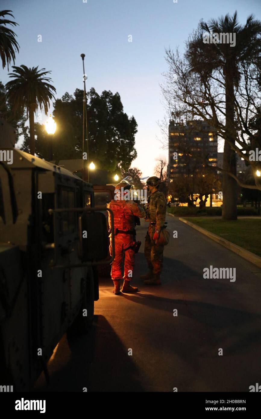 U.S. Army California National Guard soldiers, 270th Military Police ...