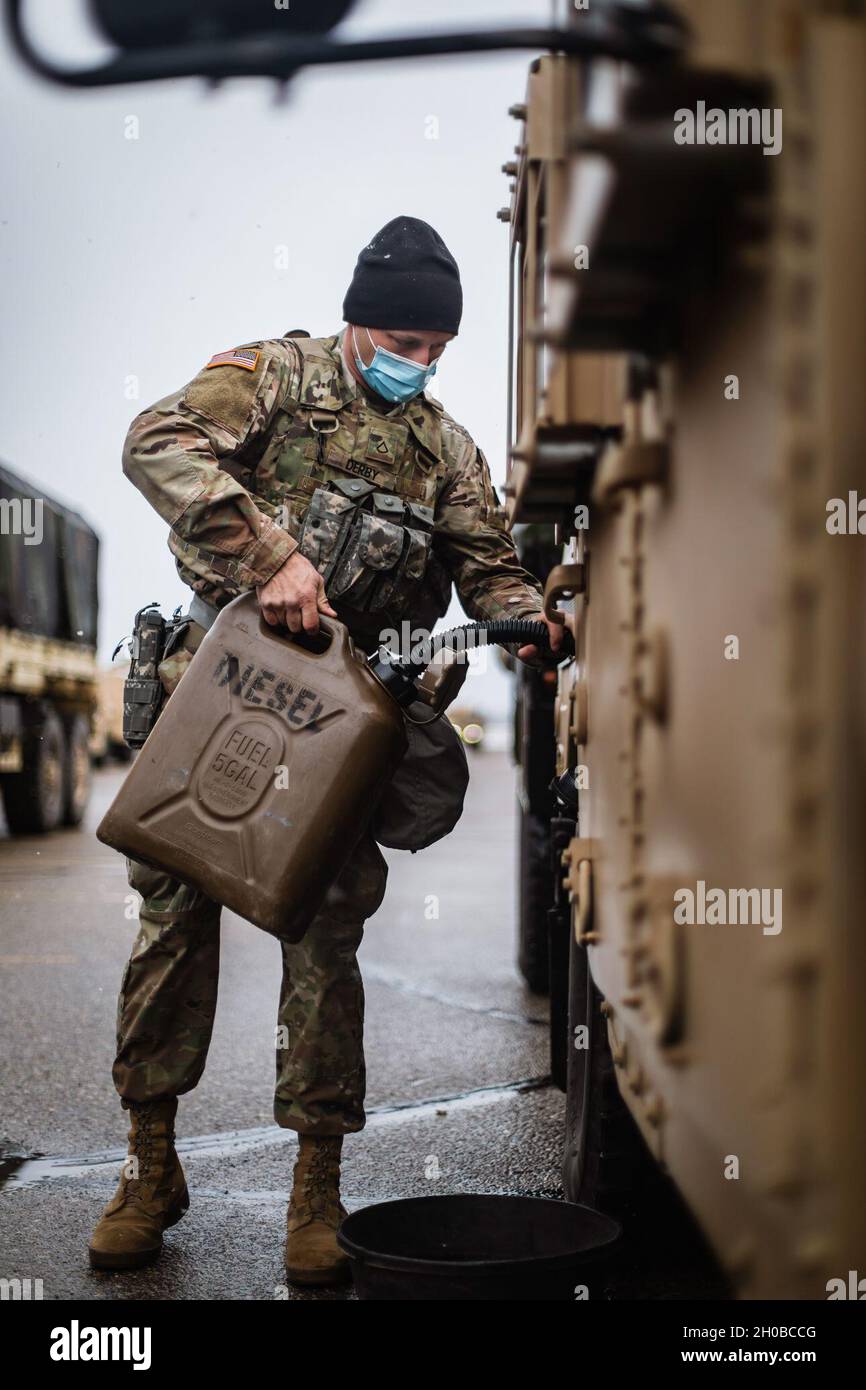 U.S. Army Soldiers from 46th Military Police Company, Corunna, Michigan ...