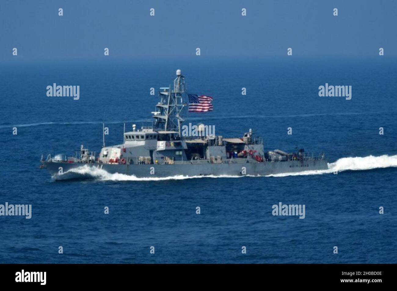 210117-N-IE405-1144 STRAIT OF HORMUZ (Jan. 17, 2021) Patrol coastal ...