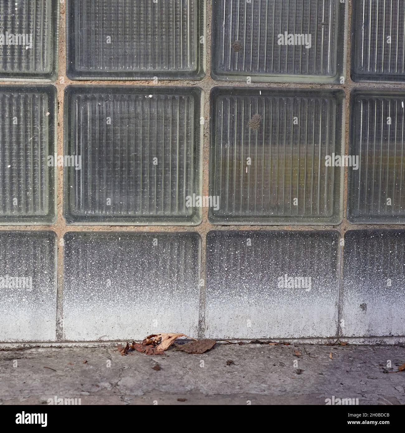 Factory with glass block windows hi-res stock photography and images ...