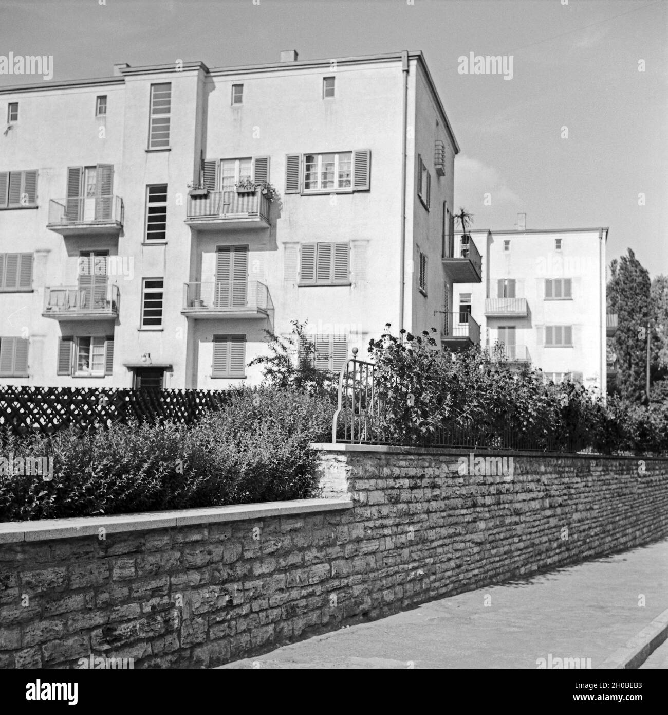 Neubausiedlung in Stuttgart, Deutschland 1930er Jahre. Housing estate ...