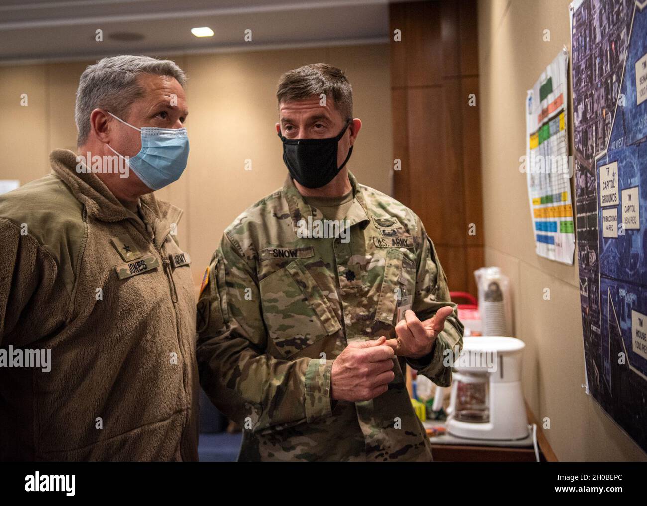 U.S. Army Lt. Col. Kenneth Snow, South Carolina National Guard, 1-118th ...