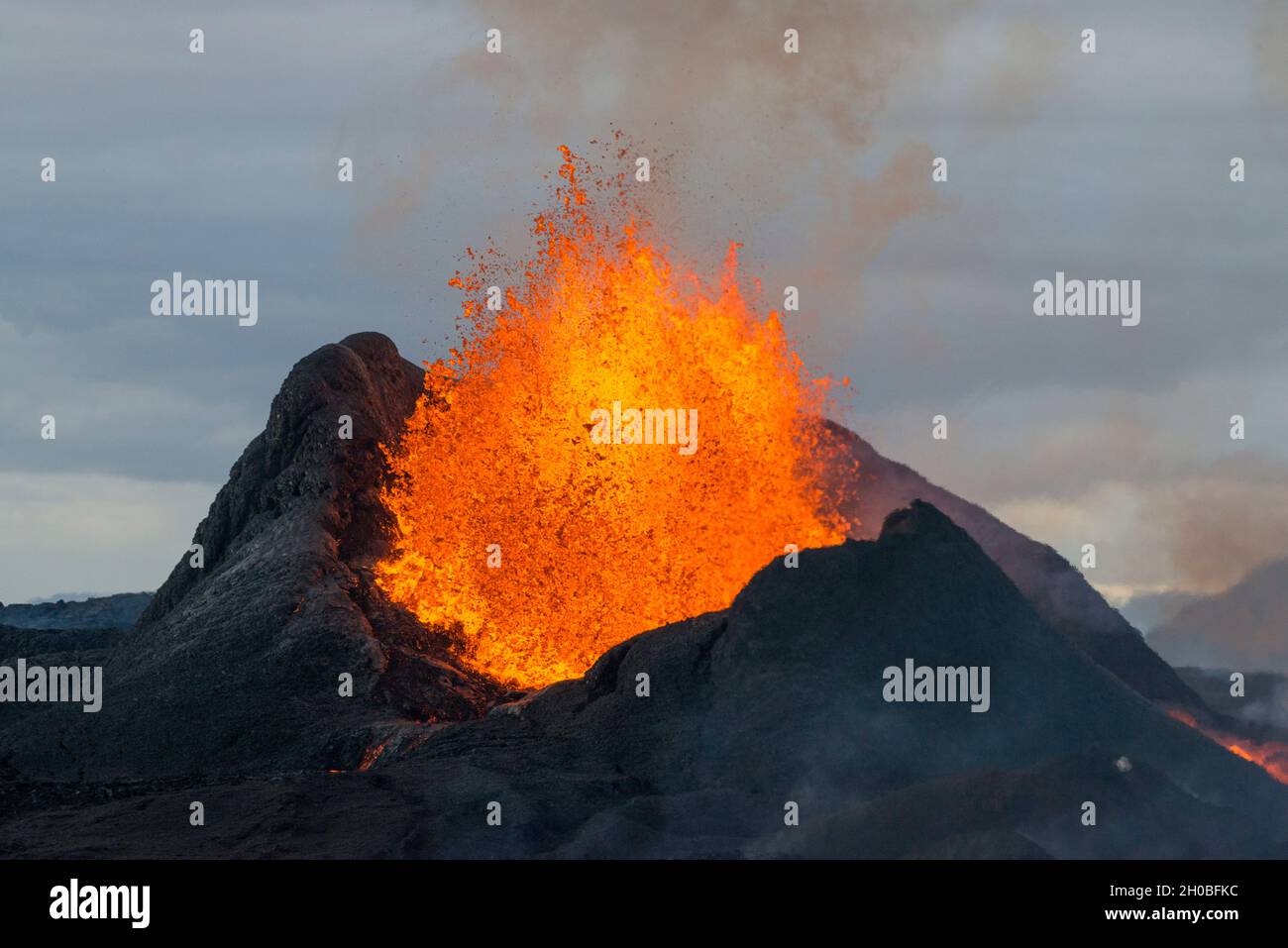 Eruption in Geldingadalur, Fagradalsfjall, Reykjanes Peninsula, Iceland ...